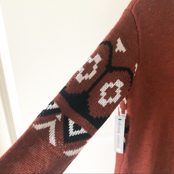 Absolutely Famous | Sweaters | Absolutely Famous Geometric Print ...